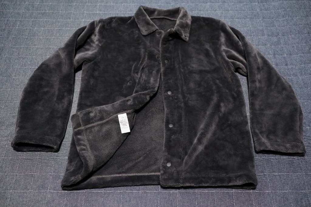 【無印良品2022】着る毛布パジャマをレビュー｜首元まで暖かく部屋着にもおすすめ！